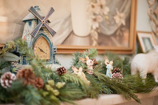 How to Decorate with Collections at Christmas - The Decorologist