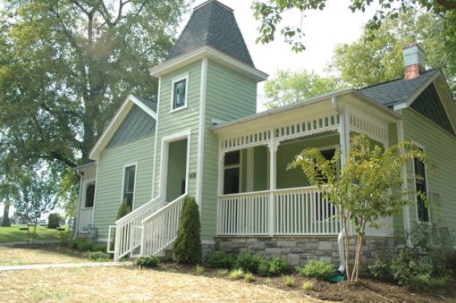 Grinch Green - The Decorologist