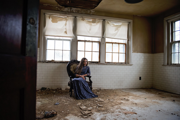 Abandoned Hospital - A Terrifying Birthday Surprise - The Decorologist